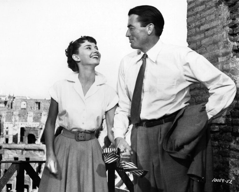 『ローマの休日』Vol.5｜オードリー・ヘプバーンとブラウスとスカート① | カイエ・デ・モード